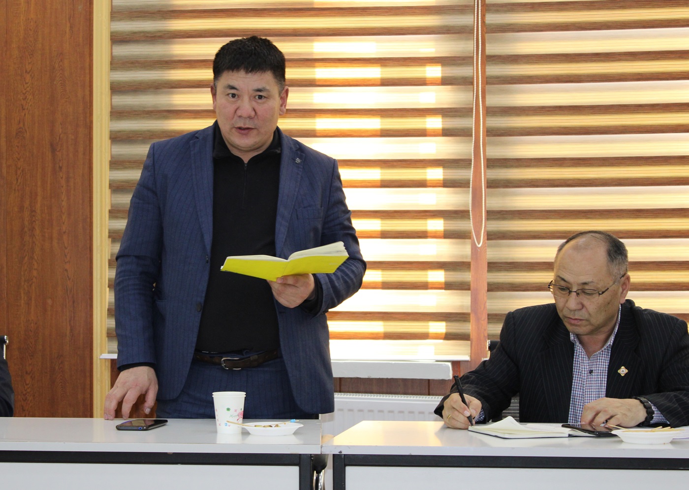 “Сургуультай хамтран хүүхэд хамгааллыг сайжруулах нь” төслийн 2023 оны үр дүнгийн уулзалт Ховд